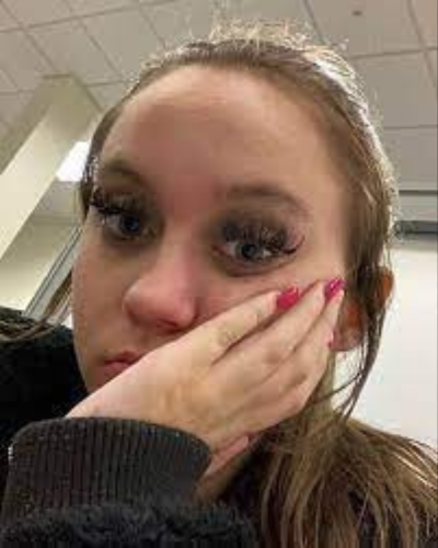 Keelie Oakes - Missing Persons Center