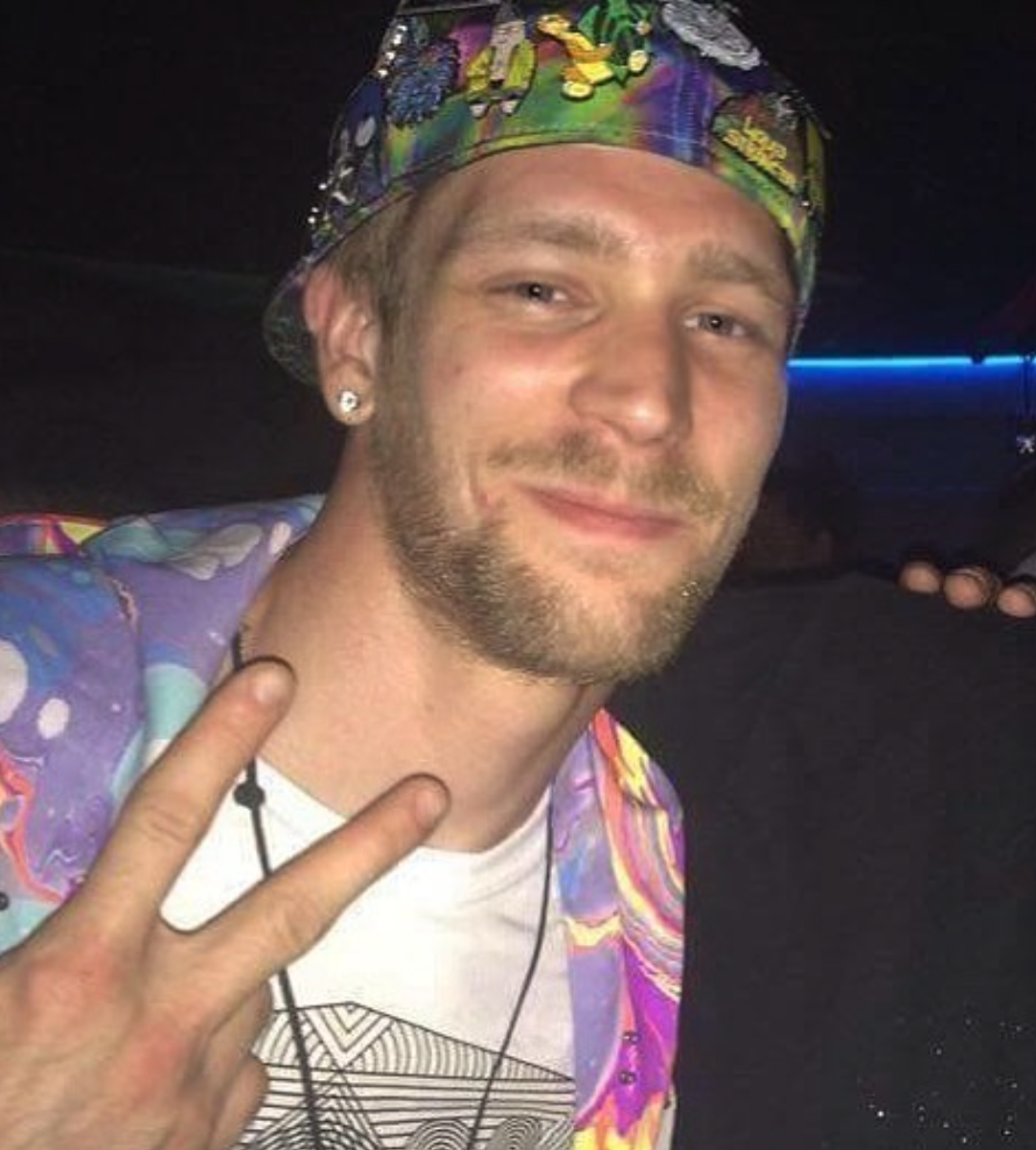 Kevin Gary Graves - Missing Persons Center